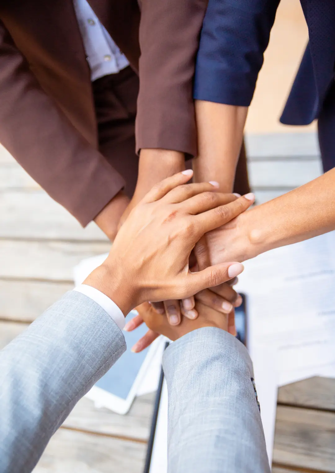 About || Nisoz || HTML Template For Creative Agency